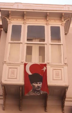 Atatürk, de Şükrü Hanioğlu : dans l'ébullition du kémalisme