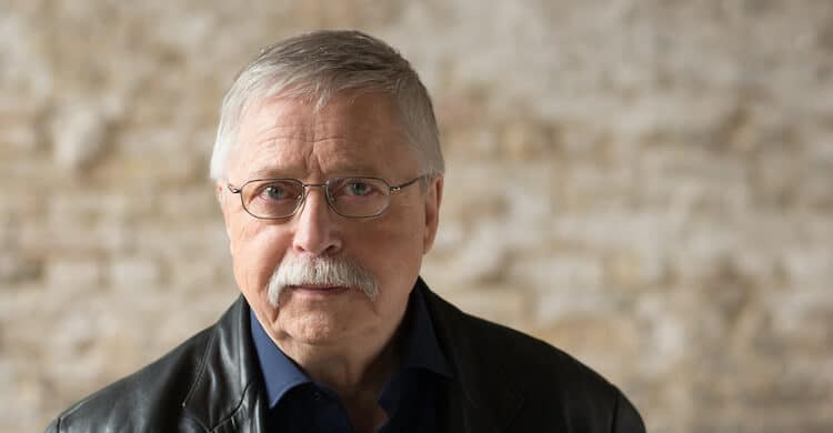 Ma vie de l’autre côté du Mur : les mémoires de Wolf Biermann