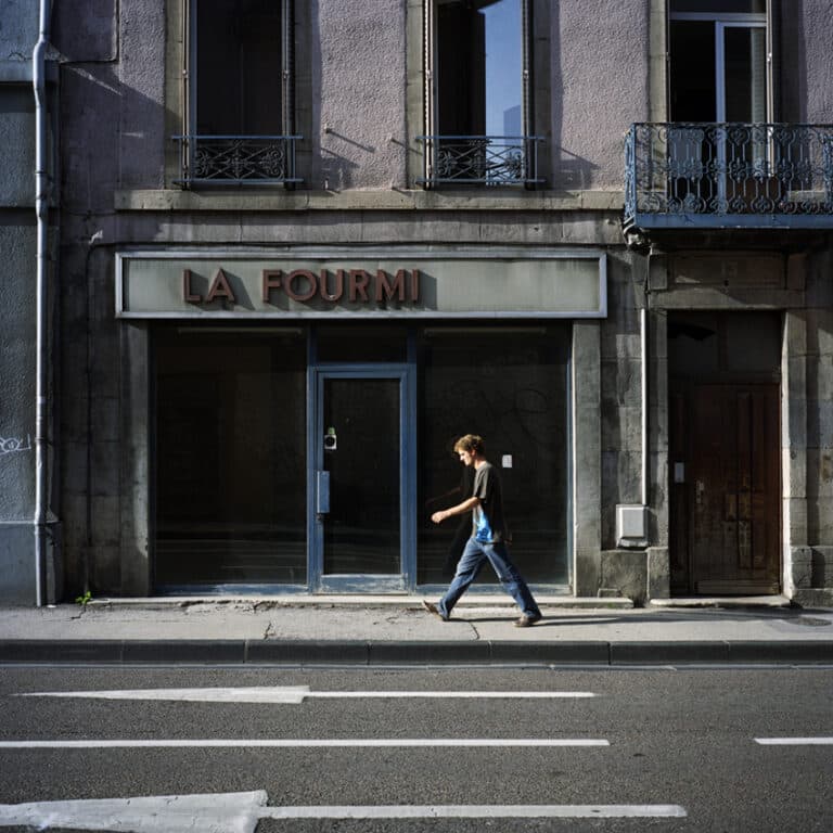 Sarah Vanuxem : En avant, marche ! - En attendant Nadeau
